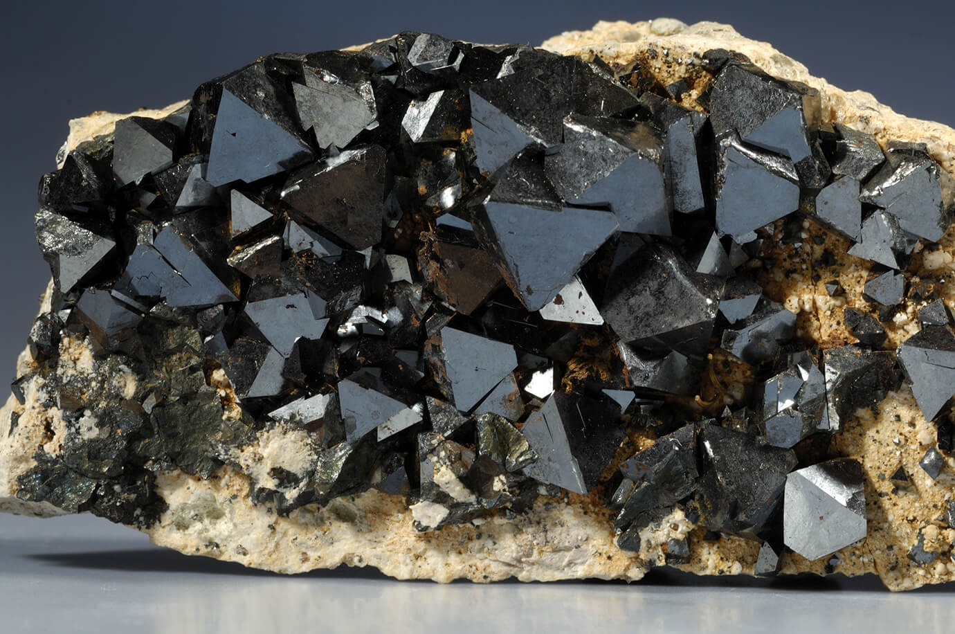 Magnetit | velvesa.sk